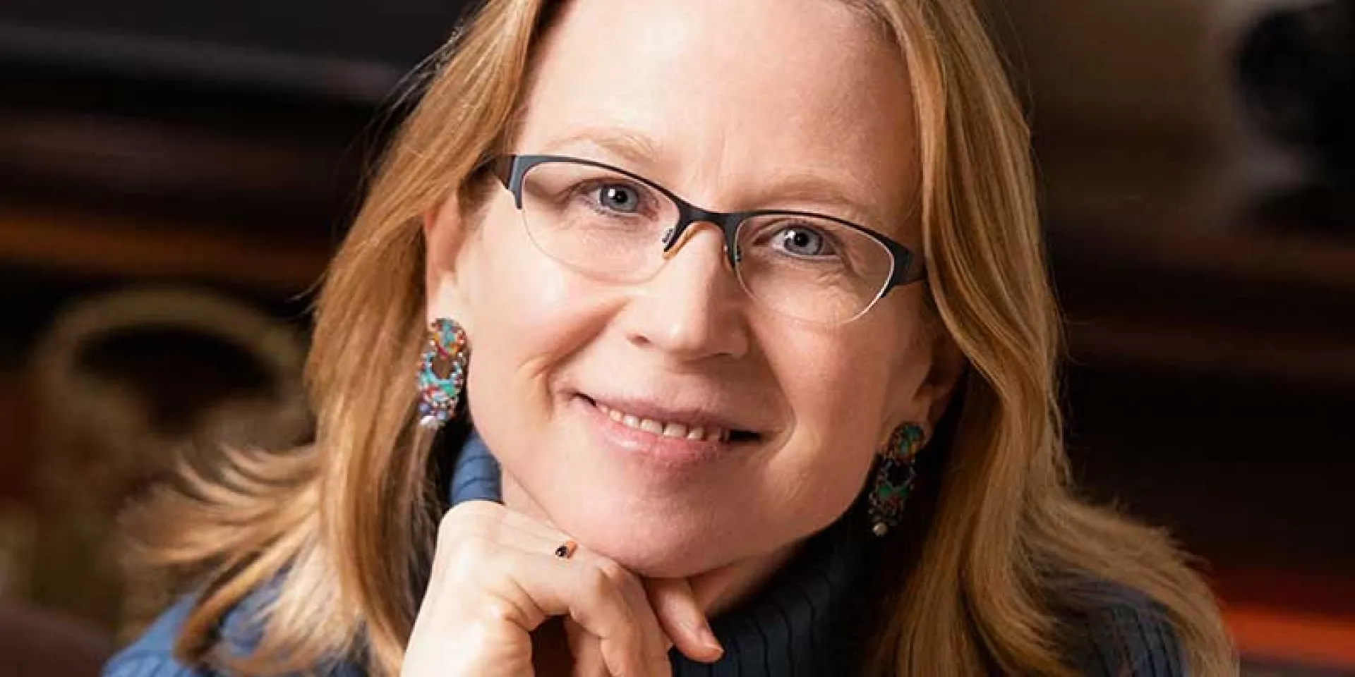 April Rinne | HiCue Speakers