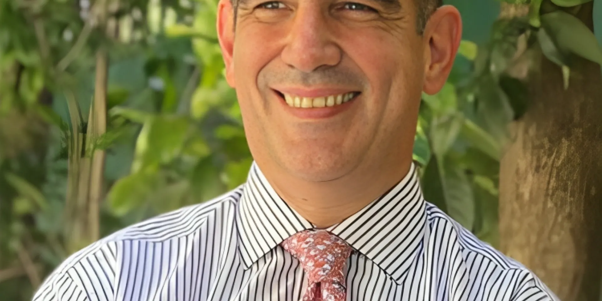 Jorge Mario Eastman | HiCue Speakers